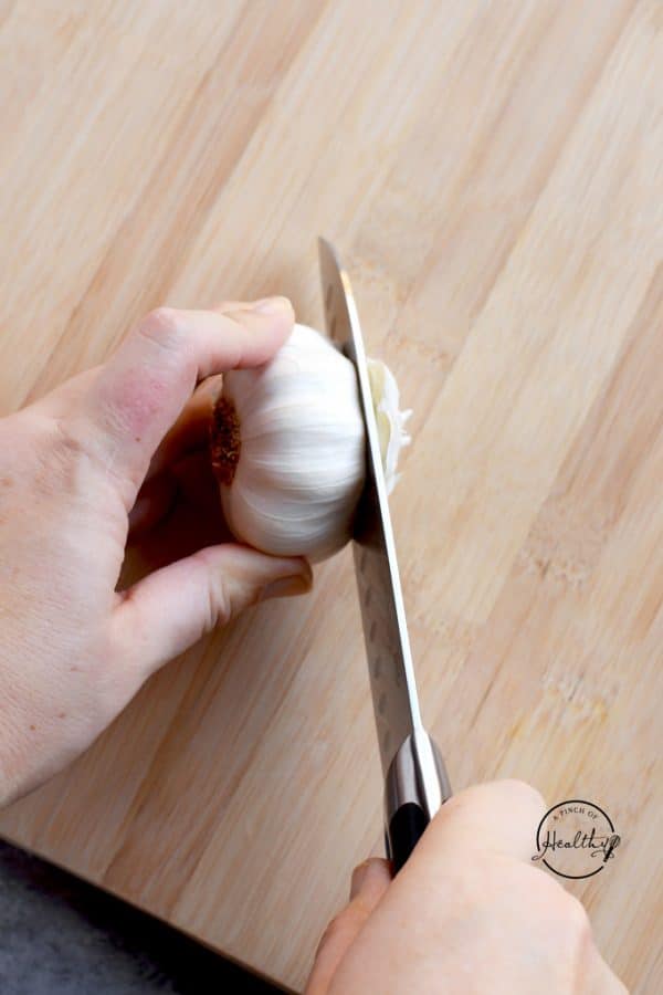 How to Roast Garlic - A Pinch of Healthy