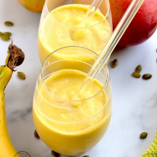 Mango Smoothie (vegan, dairy free) - A Pinch of Healthy