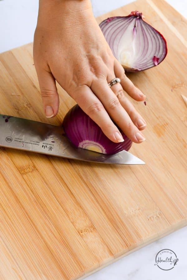 How to cut an onion (4 ways: rings, strips, diced and slices) - A Pinch ...