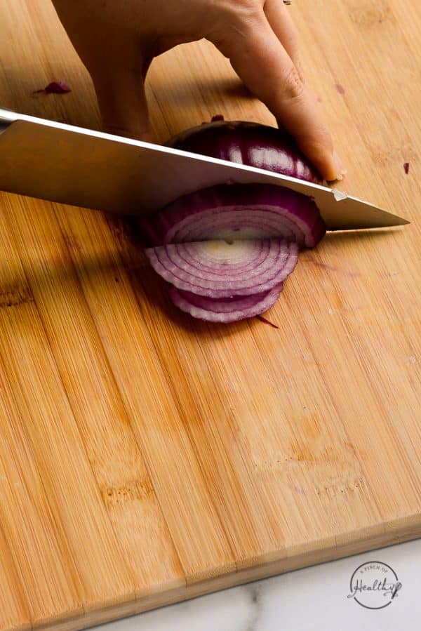 How to cut an onion (4 ways: rings, strips, diced and slices) - A Pinch ...