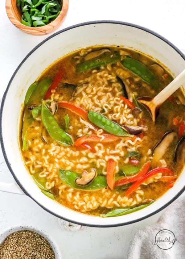 Vegan Ramen Recipe - A Pinch of Healthy