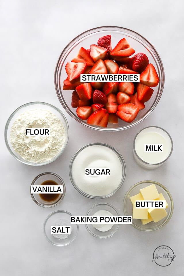 Strawberry Cobbler - A Pinch of Healthy