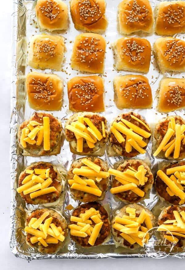 Chicken Sliders Recipe (game day appetizer) - A Pinch of Healthy