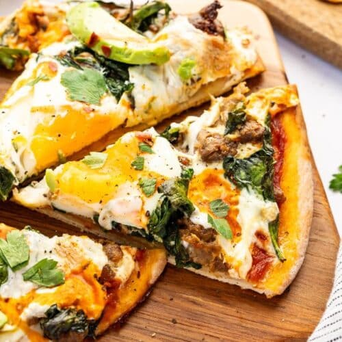 Breakfast Pizza - A Pinch of Healthy
